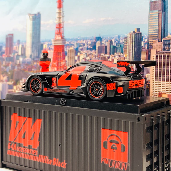 1/64 2018 Mercedes AMG GT3 #4 with Container & Figure Red - Museum164